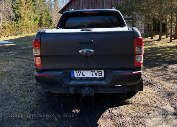 Melns Ford Ranger 2013 Tallina, ar dzinēja tilpumu 3.20 L un nobraukumu 281 tūkst. km par 14500 €, foto 7 vietnē AUTOMOTO.COM.LV
