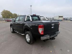 Black Ford Ranger 2014 in Marijampole, with an engine capacity of 3.20 L and mileage of 170 thousand km for 12500 €, photo 3 on AUTOMOTO.COM.LV
