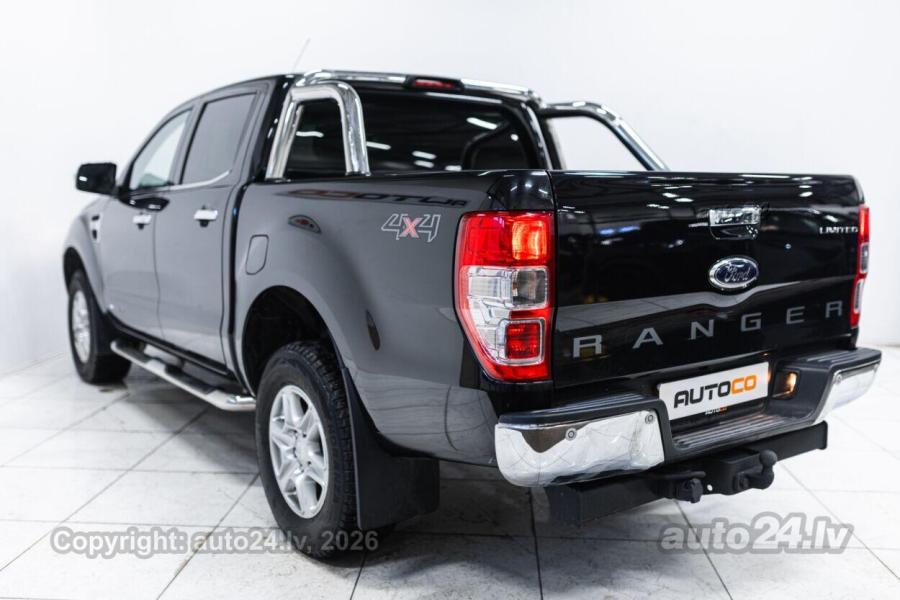 Black Ford Ranger 2014 in Tallinn, with an engine capacity of 2.20 L and mileage of 191 thousand km for 14999 €, photo 5 on AUTOMOTO.COM.LV