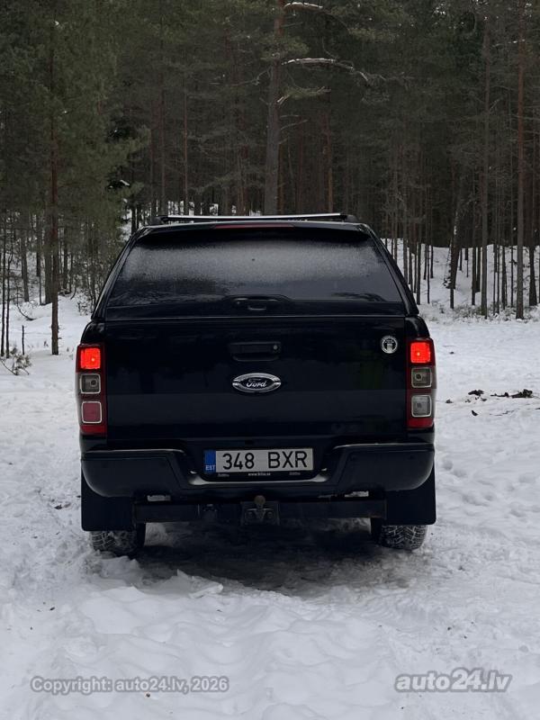Melns Ford Ranger 2014 Tallina, ar dzinēja tilpumu 3.20 L un nobraukumu 0 tūkst. km par 18000 €, foto 5 vietnē AUTOMOTO.COM.LV