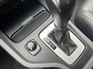 Black Ford Ranger 2014 in Ogre, with an engine capacity of 2.20 L and mileage of 216 thousand km for 11850 €, photo 11 on AUTOMOTO.COM.LV