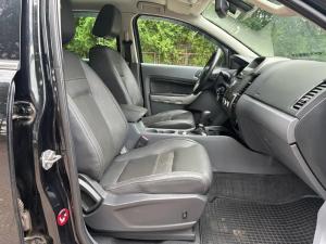 Black Ford Ranger 2014 in Ogre, with an engine capacity of 2.20 L and mileage of 216 thousand km for 11850 €, photo 12 on AUTOMOTO.COM.LV