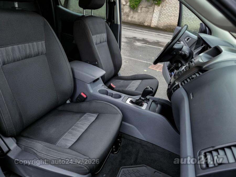 Black Ford Ranger 2015 in Tallinn, with an engine capacity of 2.20 L and mileage of 363 thousand km for 11500 €, photo 15 on AUTOMOTO.COM.LV