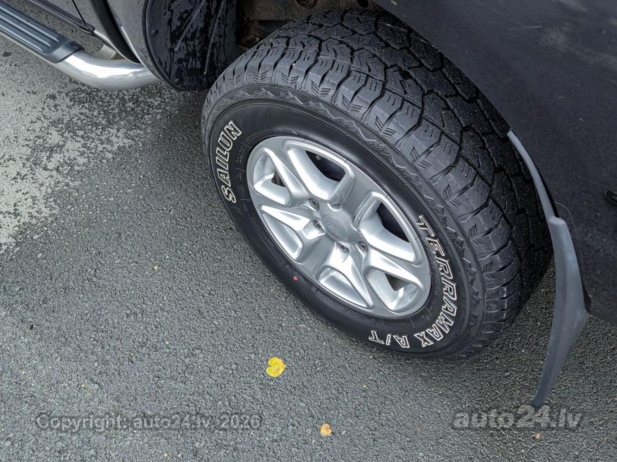 Black Ford Ranger 2015 in Tallinn, with an engine capacity of 2.20 L and mileage of 363 thousand km for 11500 €, photo 20 on AUTOMOTO.COM.LV