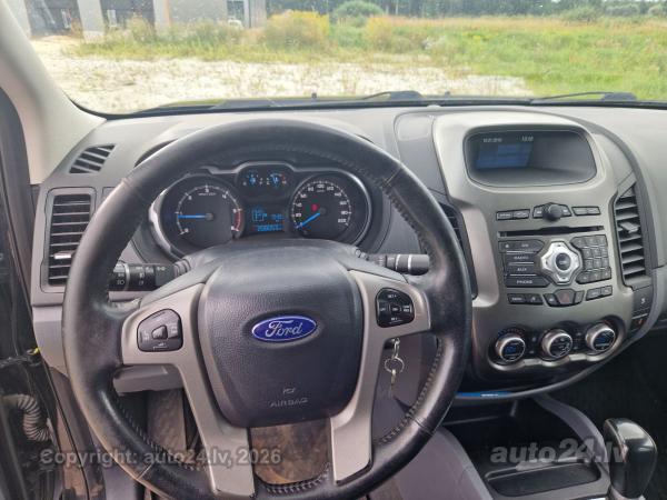 Black Ford Ranger 2015 in Tartu, with an engine capacity of 2.20 L and mileage of 208 thousand km for 12000 €, photo 10 on AUTOMOTO.COM.LV