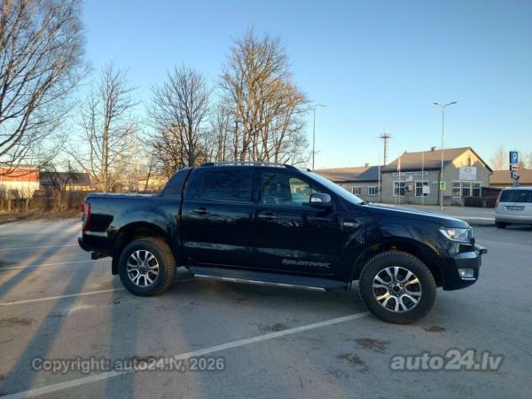 Melns Ford Ranger 2016 Viljandi, ar dzinēja tilpumu 3.20 L un nobraukumu 276 tūkst. km par 18200 €, foto 2 vietnē AUTOMOTO.COM.LV