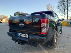 Black Ford Ranger 2016 in Viljandi, with an engine capacity of 3.20 L and mileage of 276 thousand km for 18200 €, photo 4 on AUTOMOTO.COM.LV