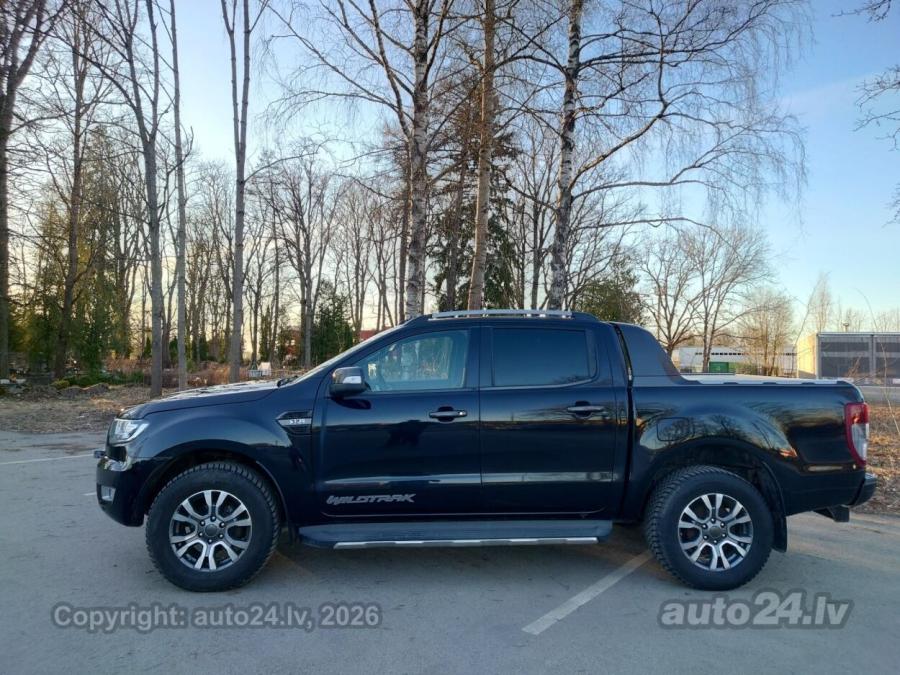 Black Ford Ranger 2016 in Viljandi, with an engine capacity of 3.20 L and mileage of 276 thousand km for 18200 €, photo 8 on AUTOMOTO.COM.LV