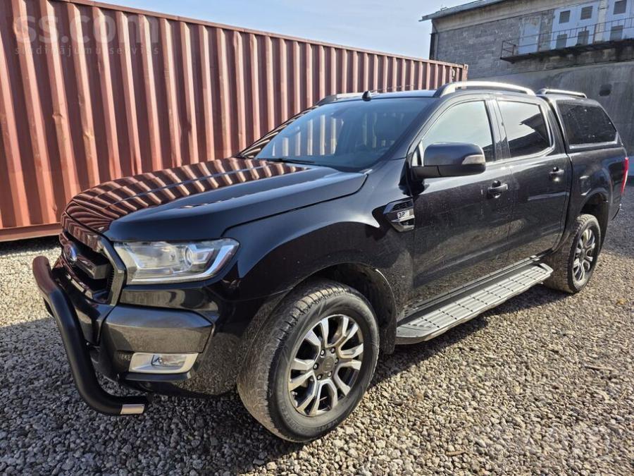 Melns Ford Ranger 2017 Rīga, ar dzinēja tilpumu 3.20 L un nobraukumu 183 tūkst. km par 16000 €, foto 1 vietnē AUTOMOTO.COM.LV