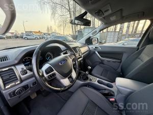 Black Ford Ranger 2017 in Riga, with an engine capacity of 2.20 L and mileage of 0 thousand km for 13990 €, photo 17 on AUTOMOTO.COM.LV