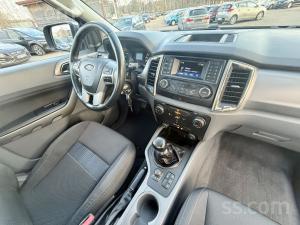 Black Ford Ranger 2017 in Riga, with an engine capacity of 2.20 L and mileage of 0 thousand km for 13990 €, photo 22 on AUTOMOTO.COM.LV