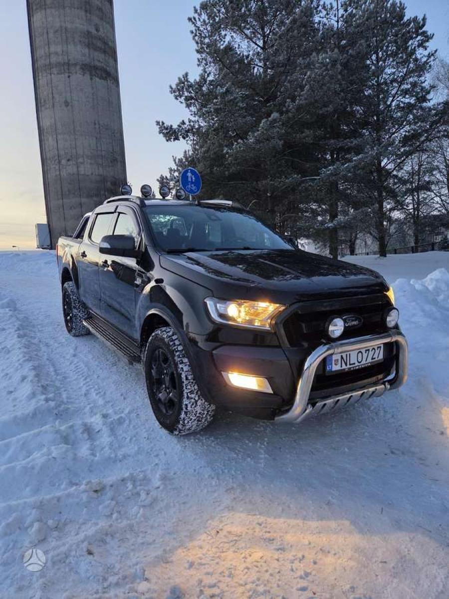 Melns Ford Ranger 2018 Kupiškis, ar dzinēja tilpumu 3.20 L un nobraukumu 247 tūkst. km par 18400 €, foto 8 vietnē AUTOMOTO.COM.LV