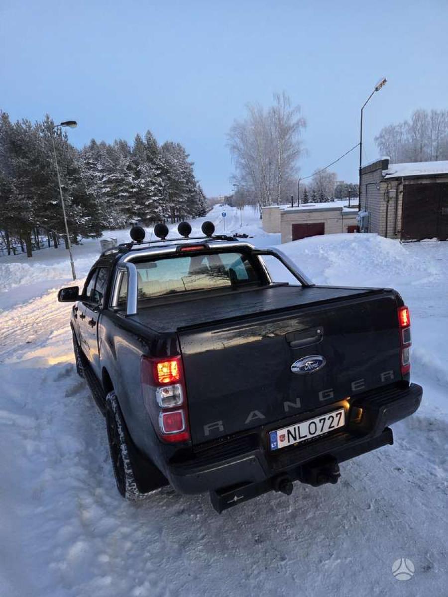 Melns Ford Ranger 2018 Kupiškis, ar dzinēja tilpumu 3.20 L un nobraukumu 247 tūkst. km par 18400 €, foto 11 vietnē AUTOMOTO.COM.LV
