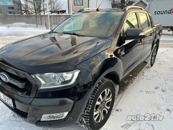 Black Ford Ranger 2018 in Tallinn, with an engine capacity of 3.20 L and mileage of 322 thousand km for 14990 €, photo 1 on AUTOMOTO.COM.LV