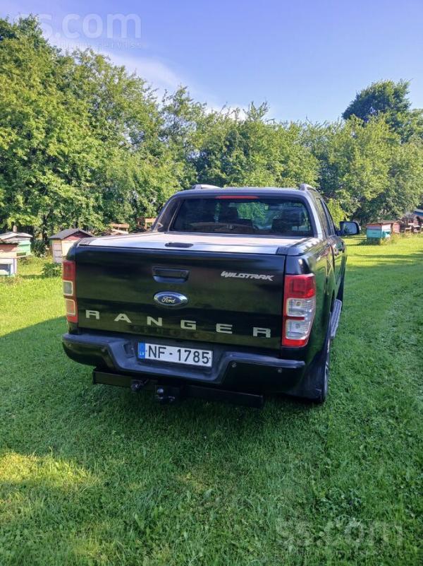 Melns Ford Ranger 2018 Madona, ar dzinēja tilpumu 2.20 L un nobraukumu 277 tūkst. km par 14250 €, foto 2 vietnē AUTOMOTO.COM.LV