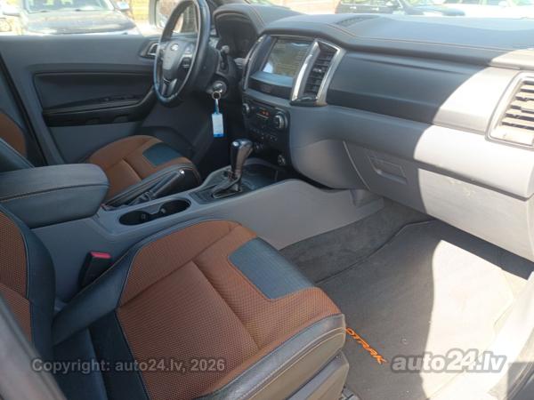 Melns Ford Ranger 2019 Rakvere, ar dzinēja tilpumu 3.20 L un nobraukumu 54 tūkst. km par 24900 €, foto 10 vietnē AUTOMOTO.COM.LV