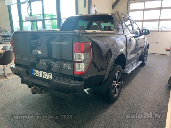 Black Ford Ranger 2020 in Rakvere, with an engine capacity of 2.00 L and mileage of 187 thousand km for 26000 €, photo 3 on AUTOMOTO.COM.LV
