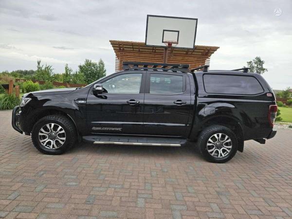 Melns Ford Ranger 2020 Pakruojis, ar dzinēja tilpumu 3.20 L un nobraukumu 131 tūkst. km par 19450 €, foto 5 vietnē AUTOMOTO.COM.LV