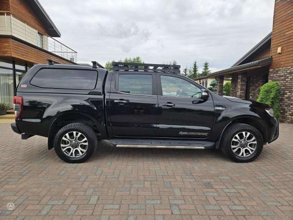 Melns Ford Ranger 2020 Pakruojis, ar dzinēja tilpumu 3.20 L un nobraukumu 131 tūkst. km par 19450 €, foto 7 vietnē AUTOMOTO.COM.LV