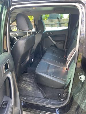 Black Ford Ranger 2021 in Tallinn, with an engine capacity of 0.00 L and mileage of 99 thousand km for 27500 €, photo 17 on AUTOMOTO.COM.LV