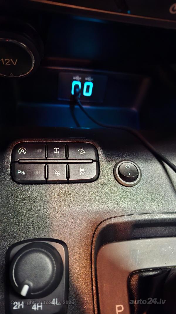 Melns Ford Ranger 2021 Tartu, ar dzinēja tilpumu 2.00 L un nobraukumu 141 tūkst. km par 54932 €, foto 5 vietnē AUTOMOTO.COM.LV