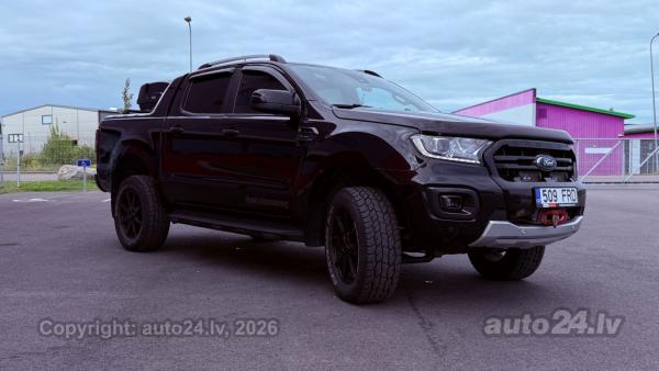Black Ford Ranger 2022 in Tallinn, with an engine capacity of 2.00 L and mileage of 130 thousand km for 33500 €, photo 2 on AUTOMOTO.COM.LV