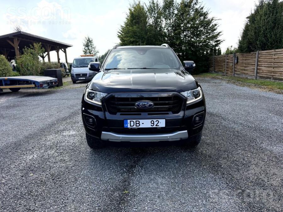 Black Ford Ranger 2022 in Saldus, with an engine capacity of 2.00 L and mileage of 208 thousand km for 27900 €, photo 3 on AUTOMOTO.COM.LV