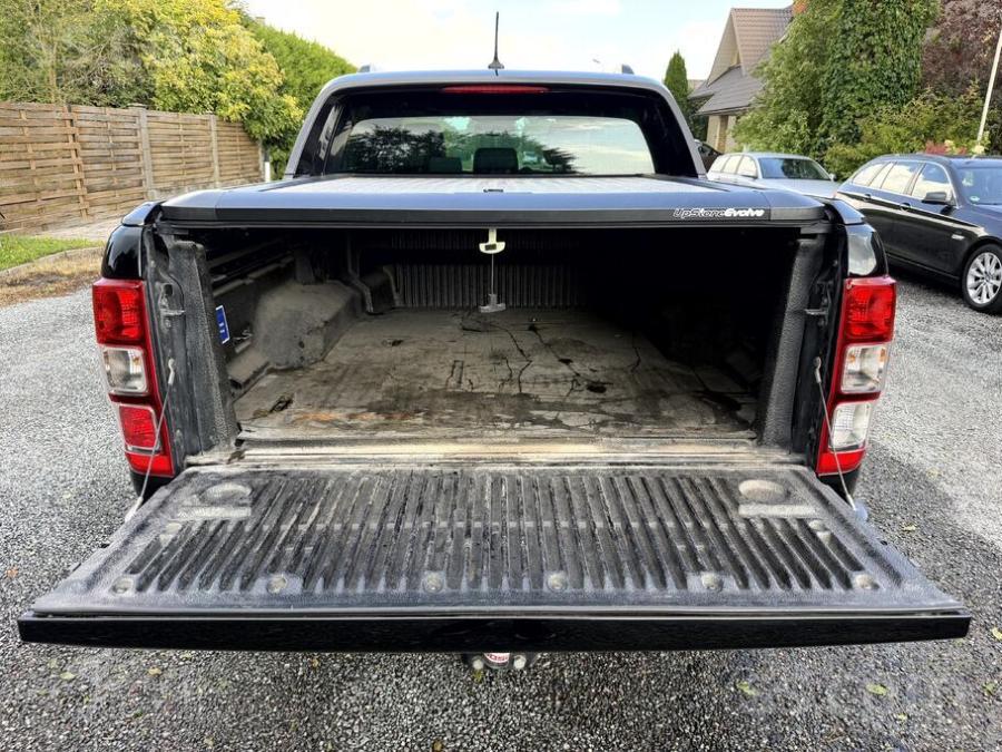 Black Ford Ranger 2022 in Saldus, with an engine capacity of 2.00 L and mileage of 208 thousand km for 27900 €, photo 10 on AUTOMOTO.COM.LV