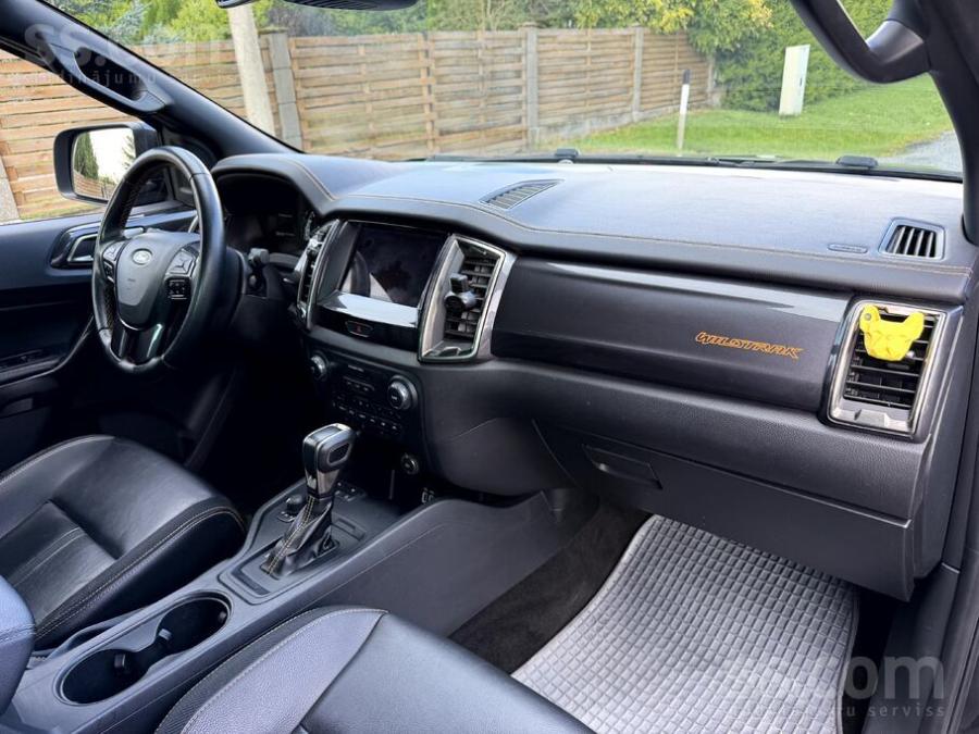 Black Ford Ranger 2022 in Saldus, with an engine capacity of 2.00 L and mileage of 208 thousand km for 27900 €, photo 17 on AUTOMOTO.COM.LV