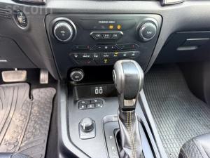 Black Ford Ranger 2022 in Saldus, with an engine capacity of 2.00 L and mileage of 208 thousand km for 27900 €, photo 25 on AUTOMOTO.COM.LV