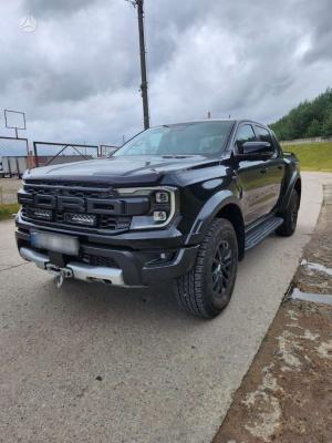Black Ford Ranger 2023 in Vilnius, with an engine capacity of 2.96 L and mileage of 28 thousand km for 53999 €, photo 4 on AUTOMOTO.COM.LV