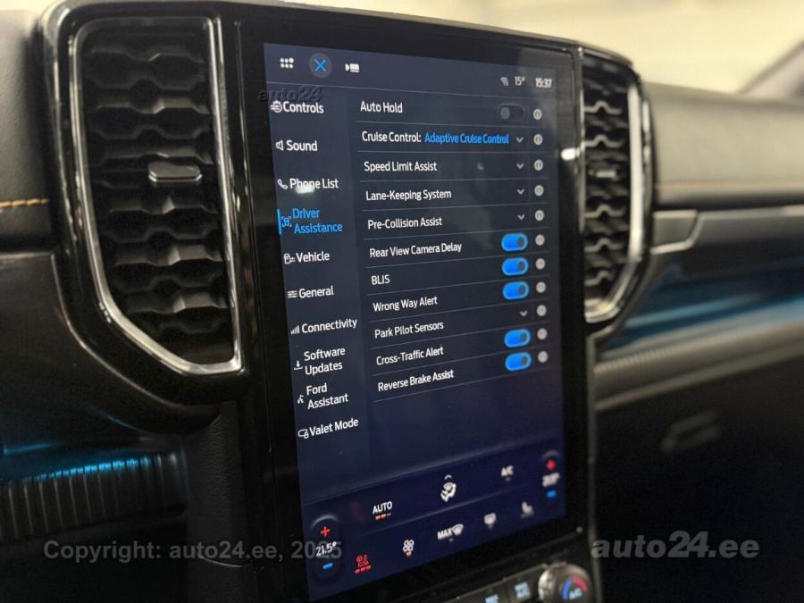 Melns Ford Ranger 2024 Pērnava, ar dzinēja tilpumu 0.00 L un nobraukumu 89 tūkst. km par 42160 €, foto 24 vietnē AUTOMOTO.COM.LV