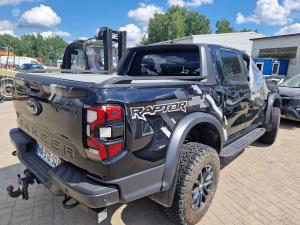 Black Ford Ranger 2024 in Kaunas, with an engine capacity of 2.00 L and mileage of 16 thousand km for 25300 €, photo 4 on AUTOMOTO.COM.LV