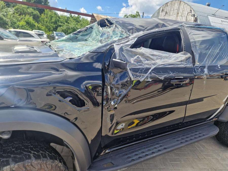 Black Ford Ranger 2024 in Kaunas, with an engine capacity of 2.00 L and mileage of 16 thousand km for 25300 €, photo 11 on AUTOMOTO.COM.LV