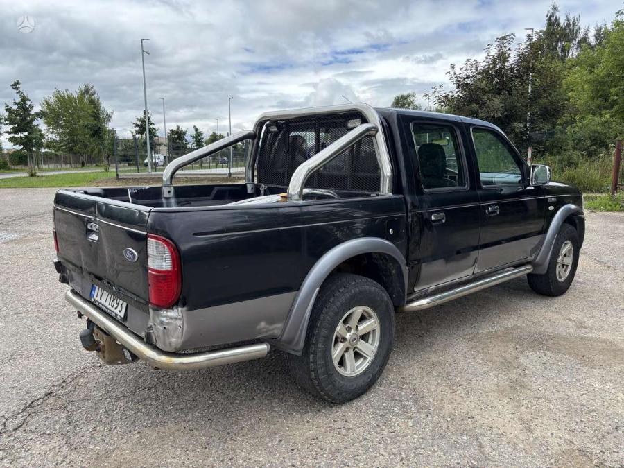Melns Ford Ranger 2005 Panevēža, ar dzinēja tilpumu 2.50 L un nobraukumu 240 tūkst. km par 4690 €, foto 8 vietnē AUTOMOTO.COM.LV