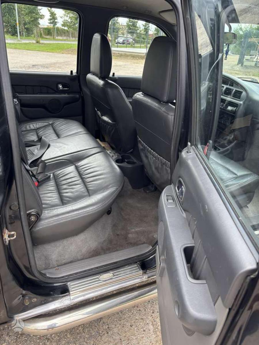 Melns Ford Ranger 2005 Panevēža, ar dzinēja tilpumu 2.50 L un nobraukumu 240 tūkst. km par 4690 €, foto 11 vietnē AUTOMOTO.COM.LV