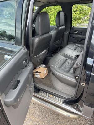 Melns Ford Ranger 2005 Panevēža, ar dzinēja tilpumu 2.50 L un nobraukumu 240 tūkst. km par 4690 €, foto 13 vietnē AUTOMOTO.COM.LV