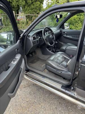 Melns Ford Ranger 2005 Panevēža, ar dzinēja tilpumu 2.50 L un nobraukumu 240 tūkst. km par 4690 €, foto 14 vietnē AUTOMOTO.COM.LV
