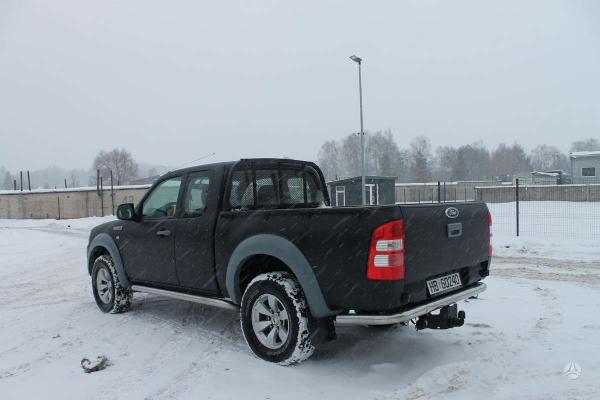 Melns Ford Ranger 2007 Prienai, ar dzinēja tilpumu 2.50 L un nobraukumu 275 tūkst. km par 3700 €, foto 2 vietnē AUTOMOTO.COM.LV