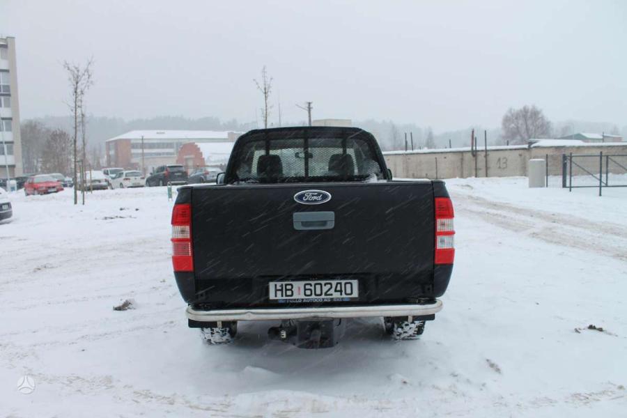 Melns Ford Ranger 2007 Prienai, ar dzinēja tilpumu 2.50 L un nobraukumu 275 tūkst. km par 3700 €, foto 6 vietnē AUTOMOTO.COM.LV
