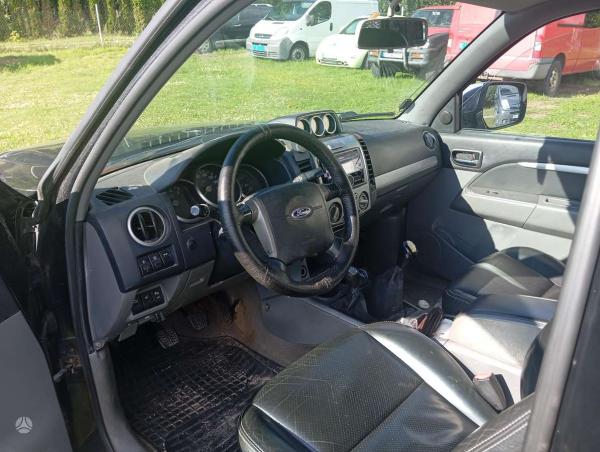 Melns Ford Ranger 2007 Jonava, ar dzinēja tilpumu 2.50 L un nobraukumu 207 tūkst. km par 2600 €, foto 9 vietnē AUTOMOTO.COM.LV