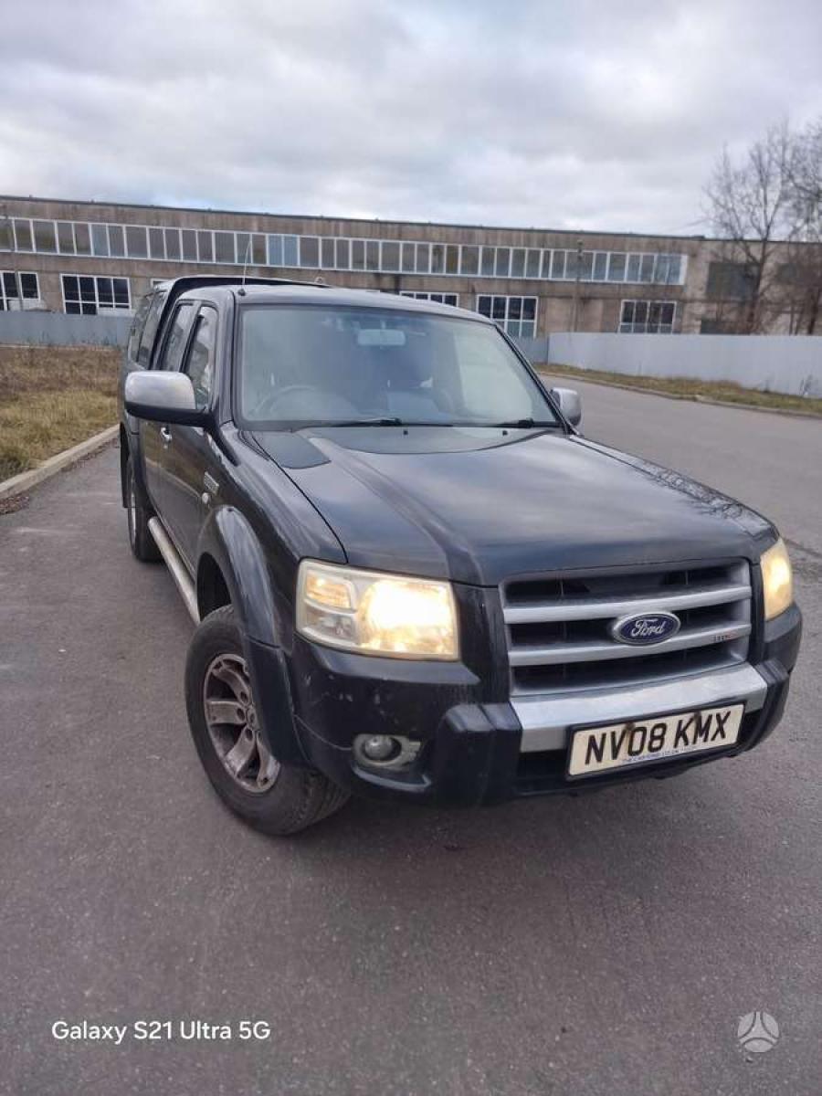 Black Ford Ranger 2008 in Jonava, with an engine capacity of 2.50 L and mileage of 119 thousand km for 3499 €, photo 2 on AUTOMOTO.COM.LV