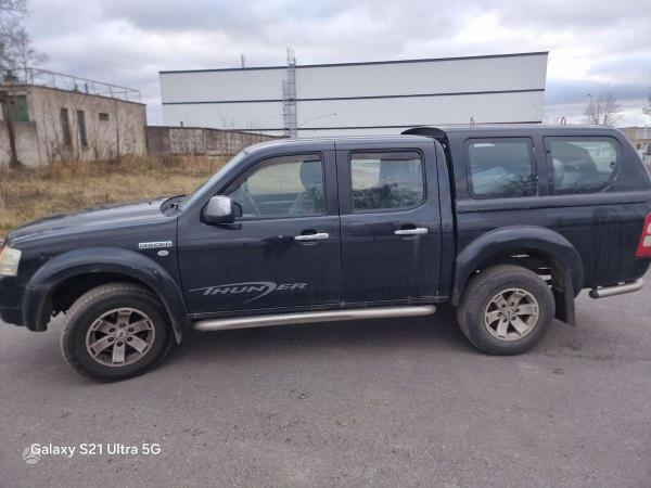 Melns Ford Ranger 2008 Jonava, ar dzinēja tilpumu 2.50 L un nobraukumu 119 tūkst. km par 3499 €, foto 6 vietnē AUTOMOTO.COM.LV
