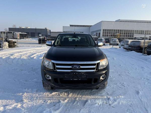 Black Ford Ranger 2014 in Marijampole, with an engine capacity of 3.20 L and mileage of 170 thousand km for 11800 €, photo 7 on AUTOMOTO.COM.LV