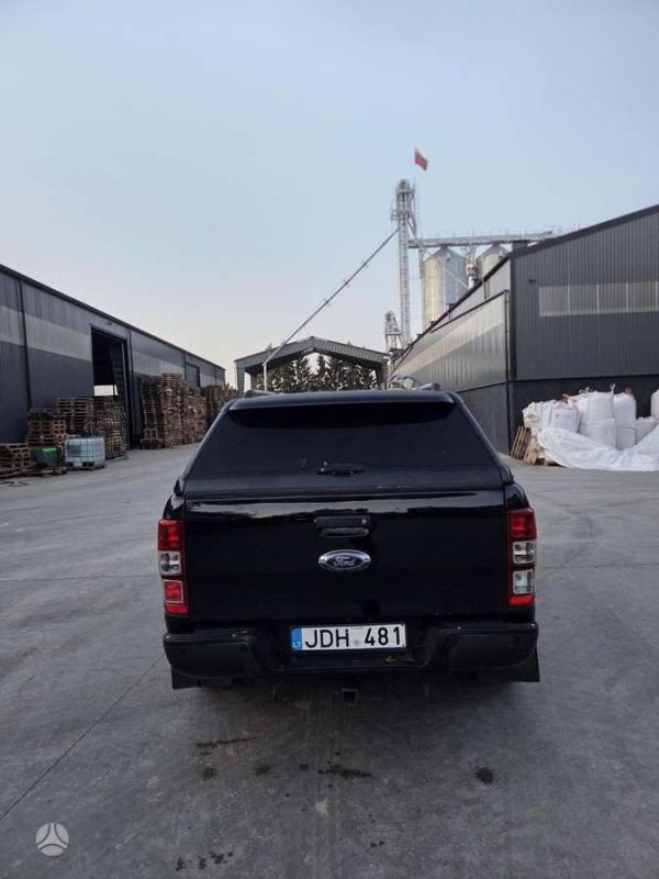 Black Ford Ranger 2014 in Silale, with an engine capacity of 3.20 L and mileage of 117 thousand km for 12300 €, photo 5 on AUTOMOTO.COM.LV