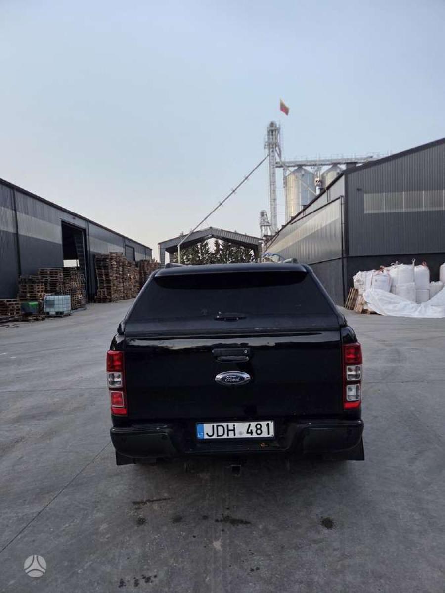 Black Ford Ranger 2014 in Silale, with an engine capacity of 3.20 L and mileage of 117 thousand km for 12300 €, photo 5 on AUTOMOTO.COM.LV