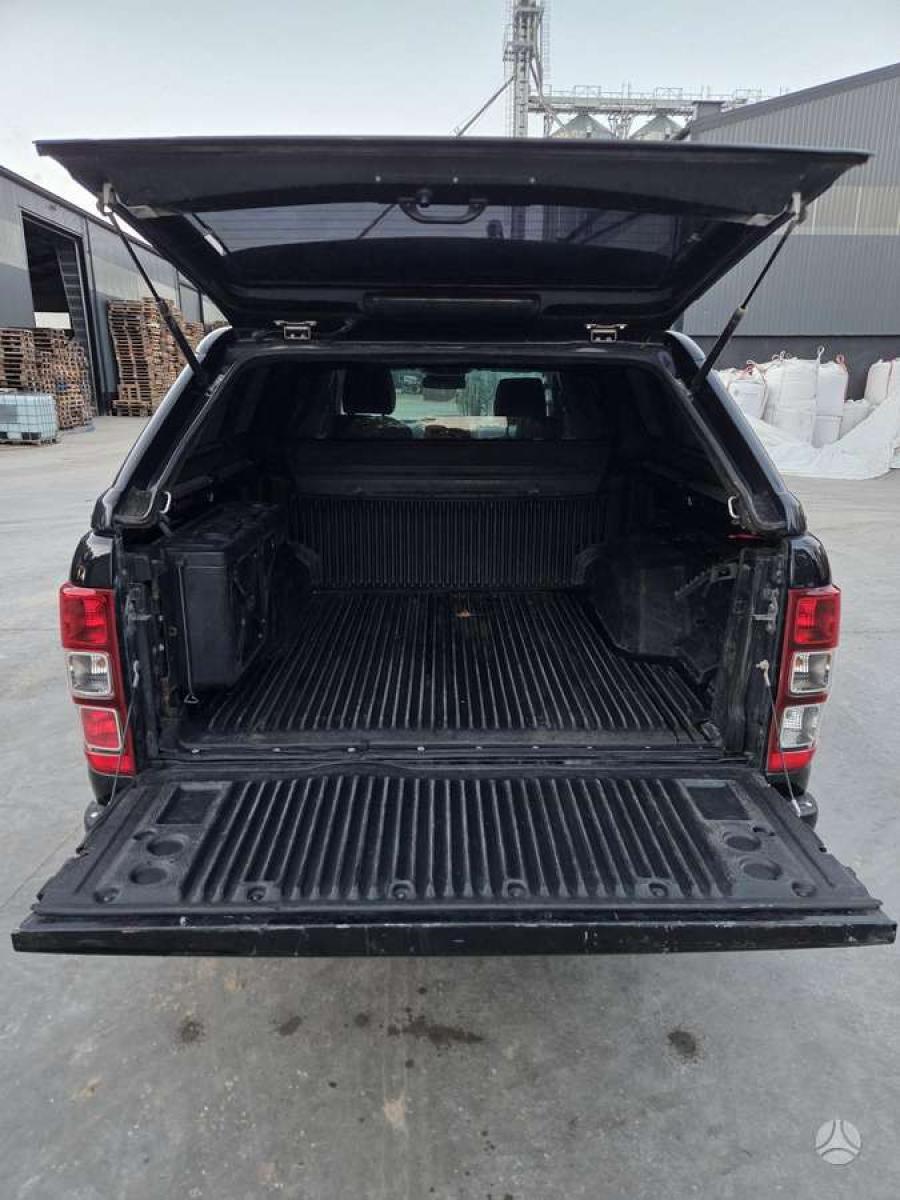 Black Ford Ranger 2014 in Silale, with an engine capacity of 3.20 L and mileage of 117 thousand km for 12300 €, photo 10 on AUTOMOTO.COM.LV