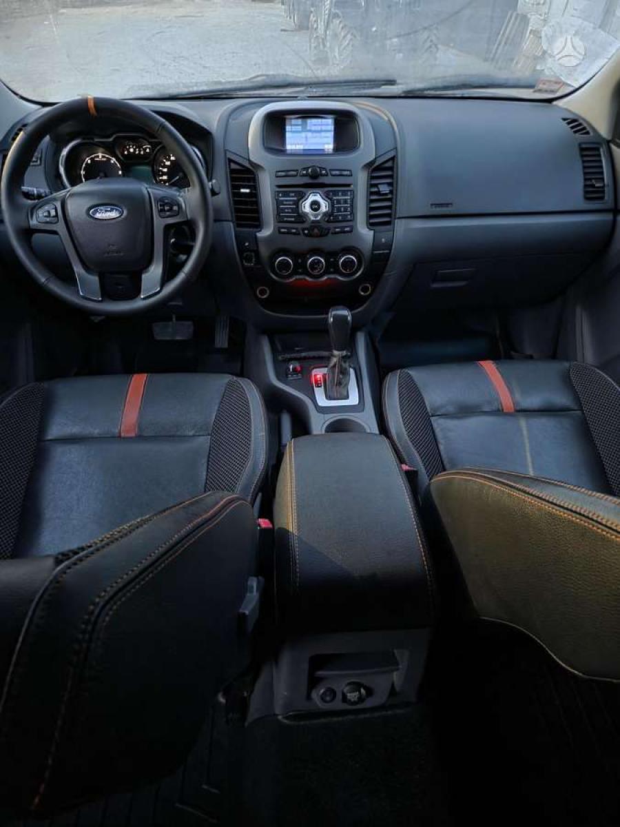 Black Ford Ranger 2014 in Silale, with an engine capacity of 3.20 L and mileage of 117 thousand km for 12300 €, photo 12 on AUTOMOTO.COM.LV