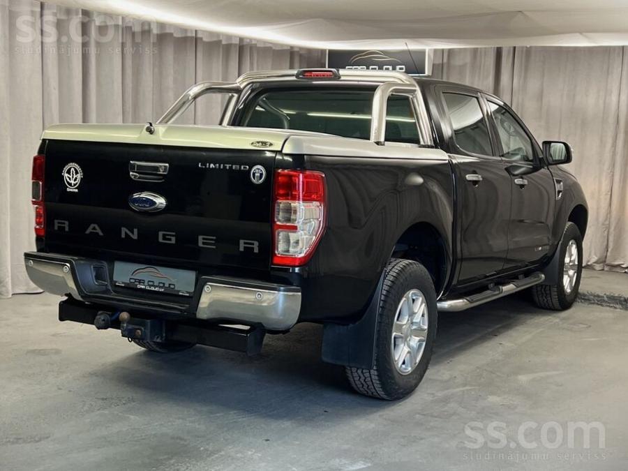 Black Ford Ranger 2015 in Riga, with an engine capacity of 3.20 L and mileage of 280 thousand km for 14990 €, photo 5 on AUTOMOTO.COM.LV