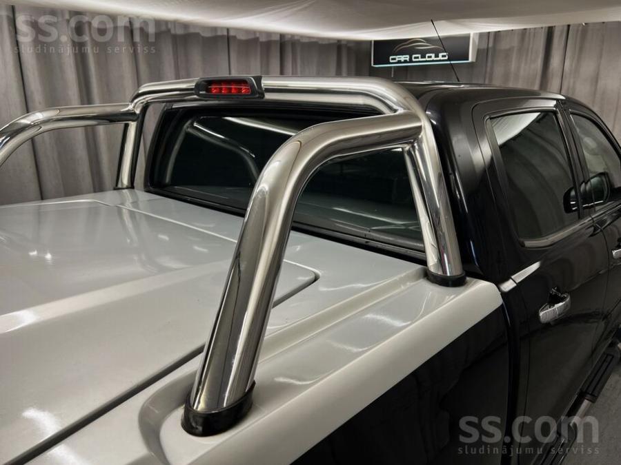 Black Ford Ranger 2015 in Riga, with an engine capacity of 3.20 L and mileage of 280 thousand km for 14990 €, photo 9 on AUTOMOTO.COM.LV